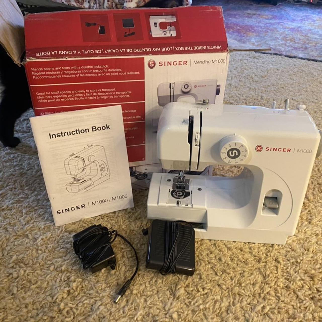 Singer M1000. Works great! I just got a new sewing... - Depop