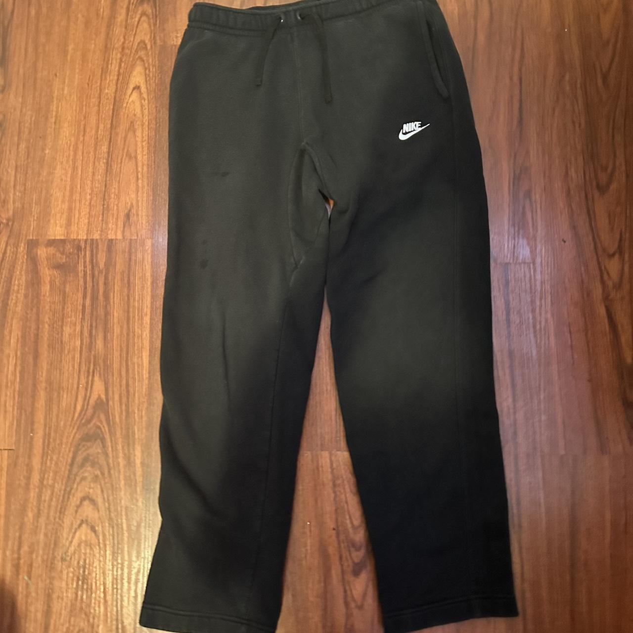 nike sweatpants not cuffed size small send offers - Depop