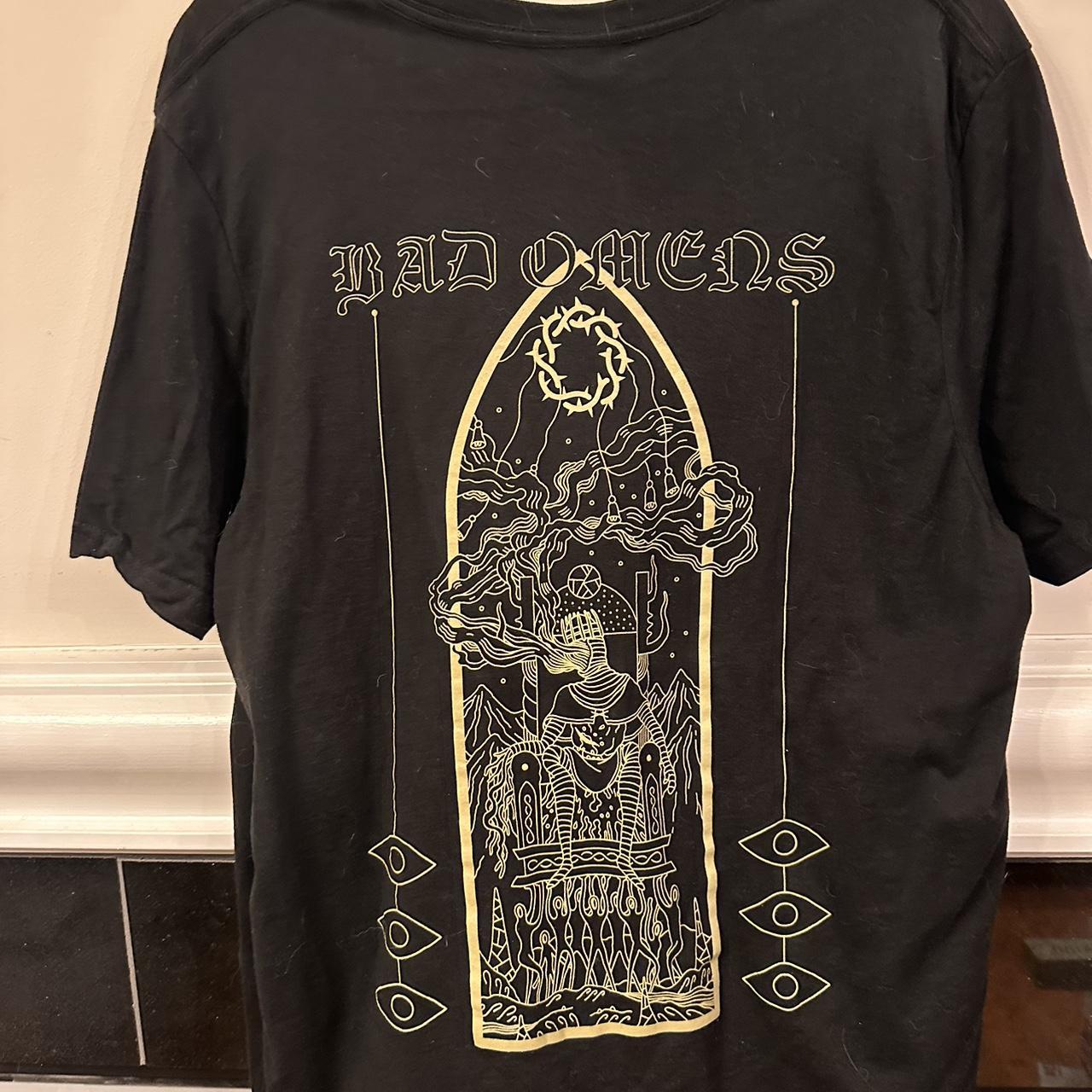 Bad Omens Dethrone shirt. Only washed in cold water... - Depop