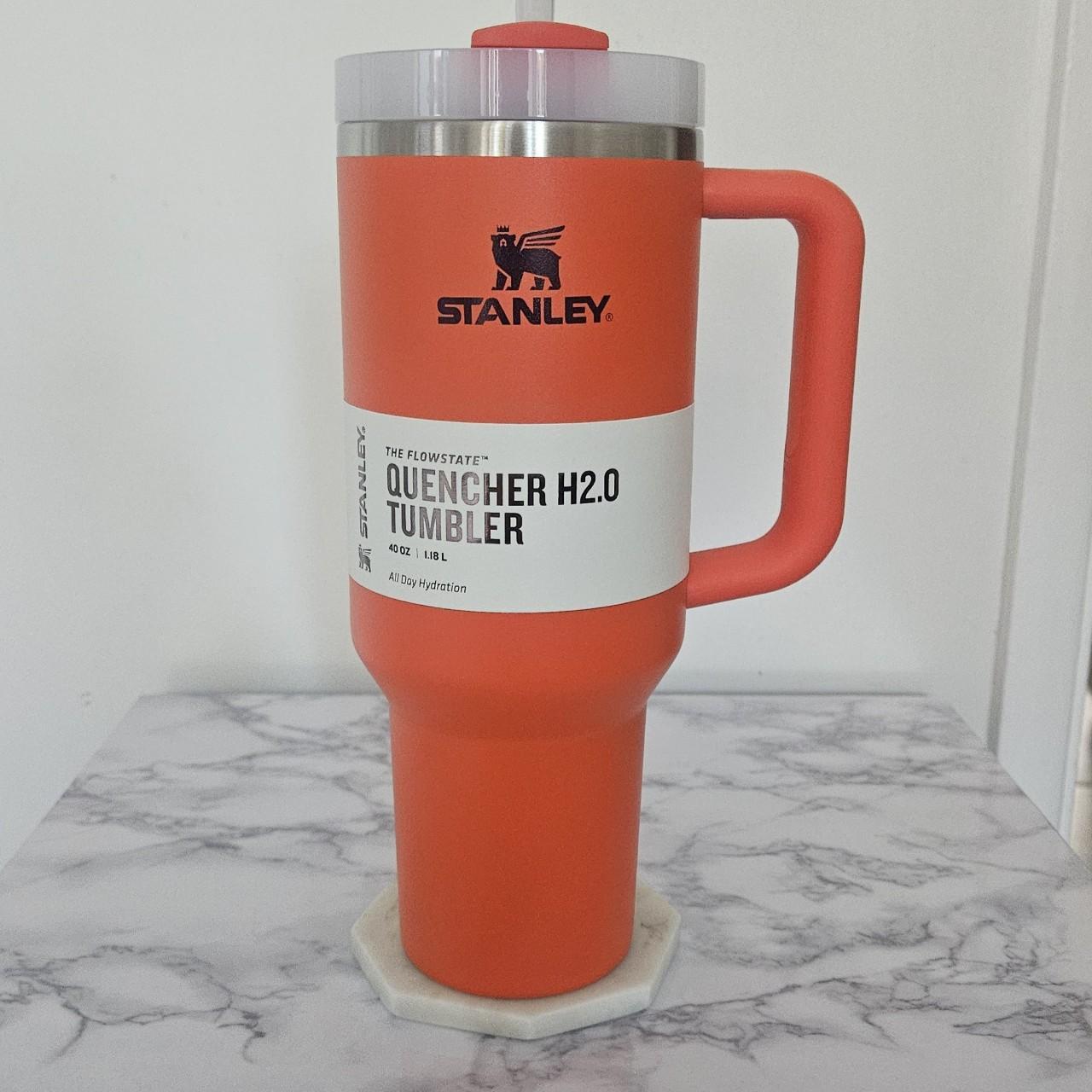 Stanley, Quencher H2.0 FlowState 1.18L Tumbler - Depop