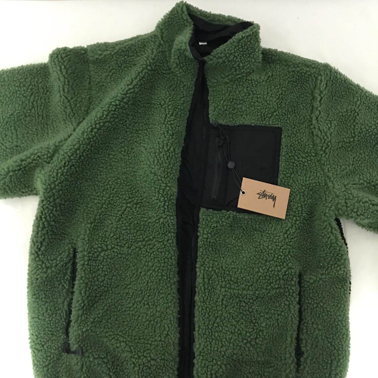 Stussy 8 ball reversible sherpa. Men’s medium.... - Depop