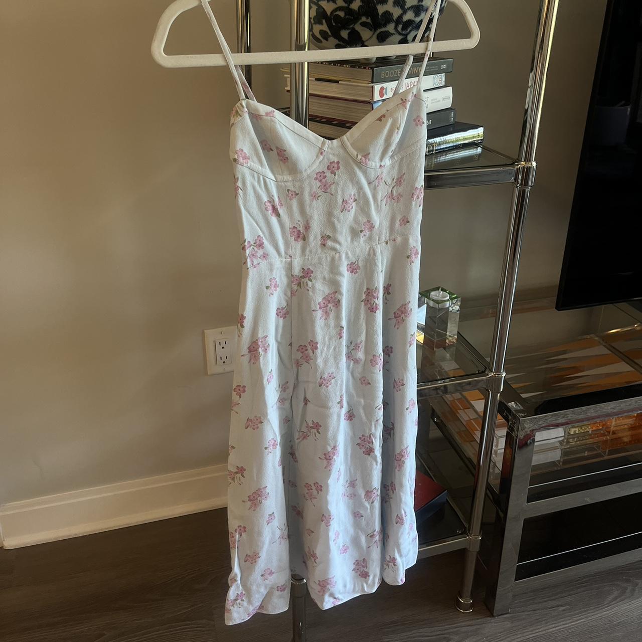 Gorg Aritzia sun-deh midi dress (light blue and pink... - Depop