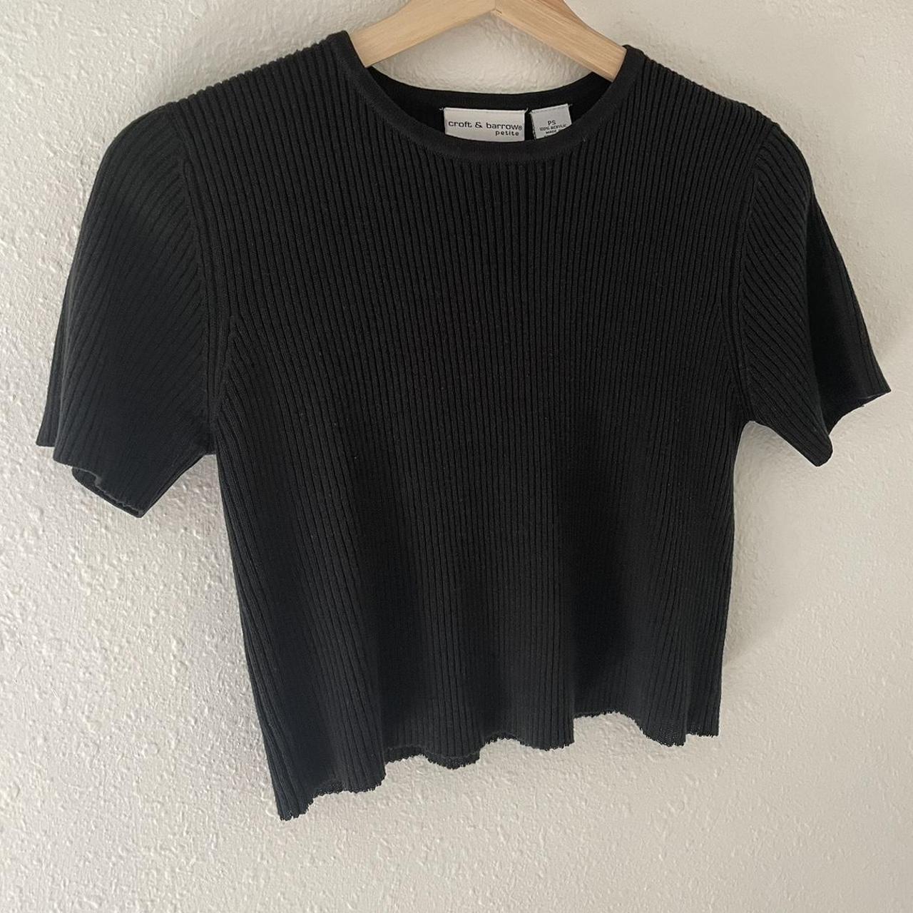 Croft & Barrow Women's Black Crop-top | Depop