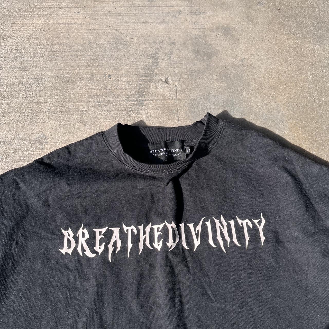 BREATHE DIVINITY ShadowFlame Premium Delt Tee Void... - Depop