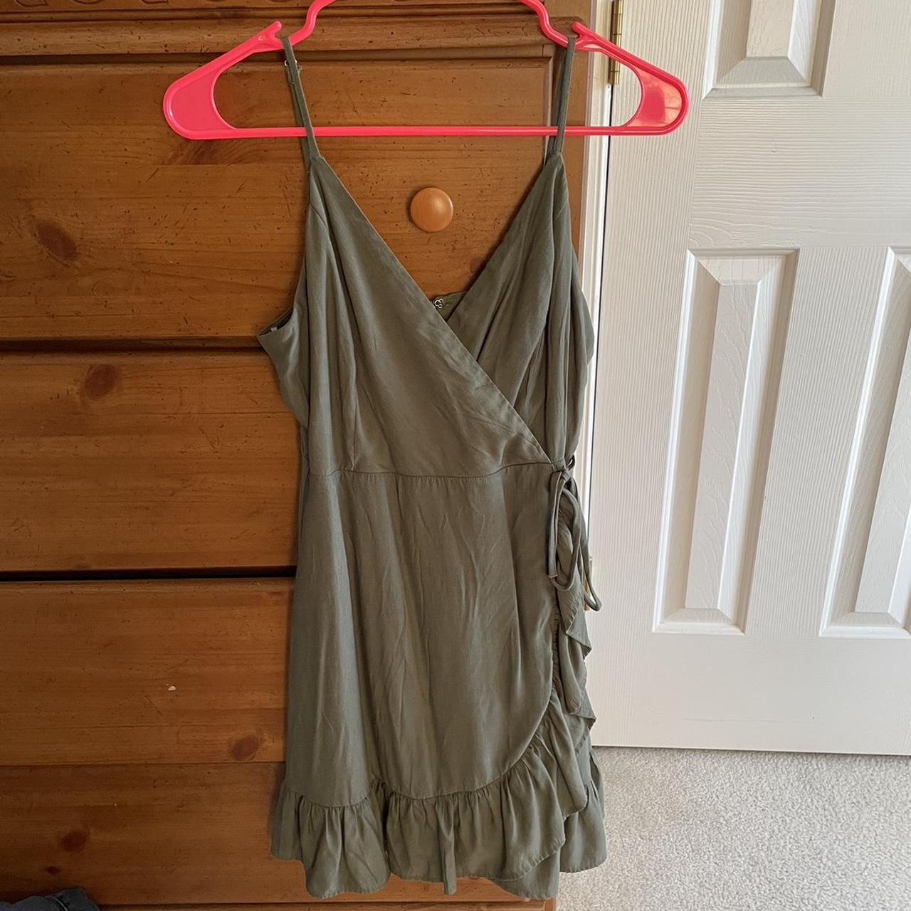 green altered state dress - Depop