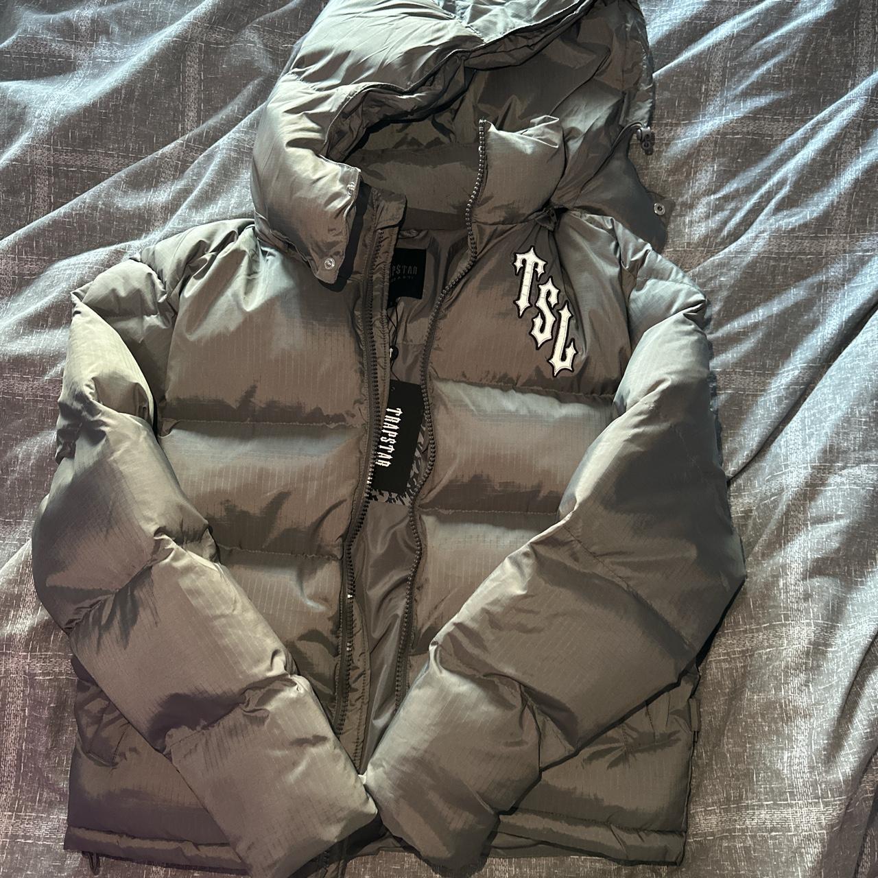 Trapstar London Shooters Puffer Detachable... - Depop