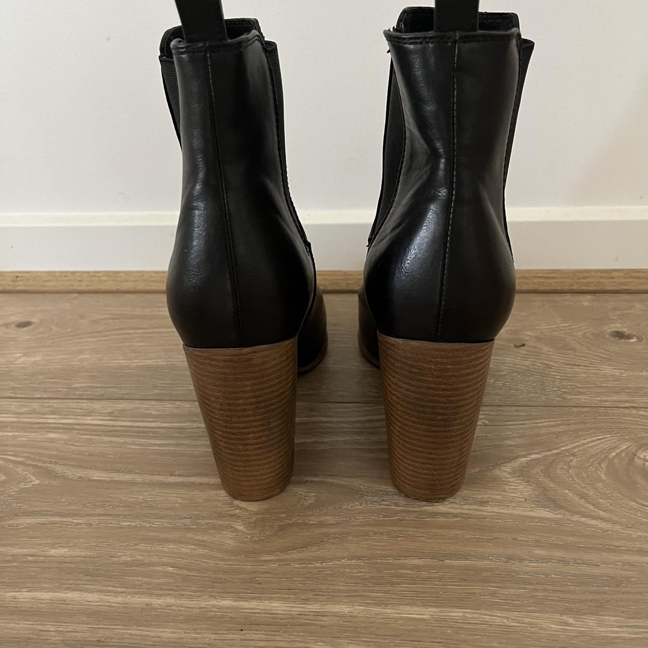 Los Cabos Black boot Size 39 Worn a handful of... | Depop