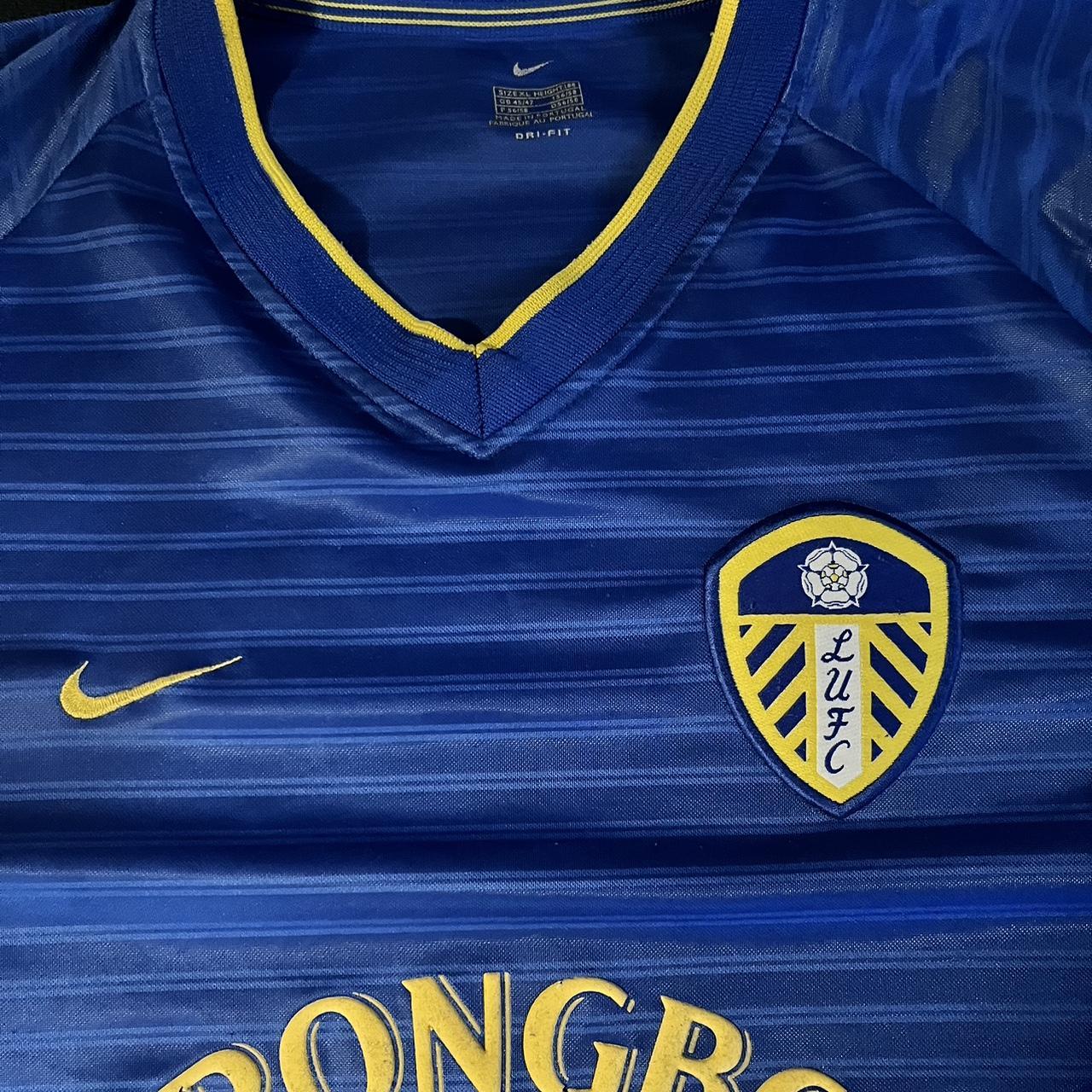2000s Nike Blue LUFC jersey best fits large - XL - Depop