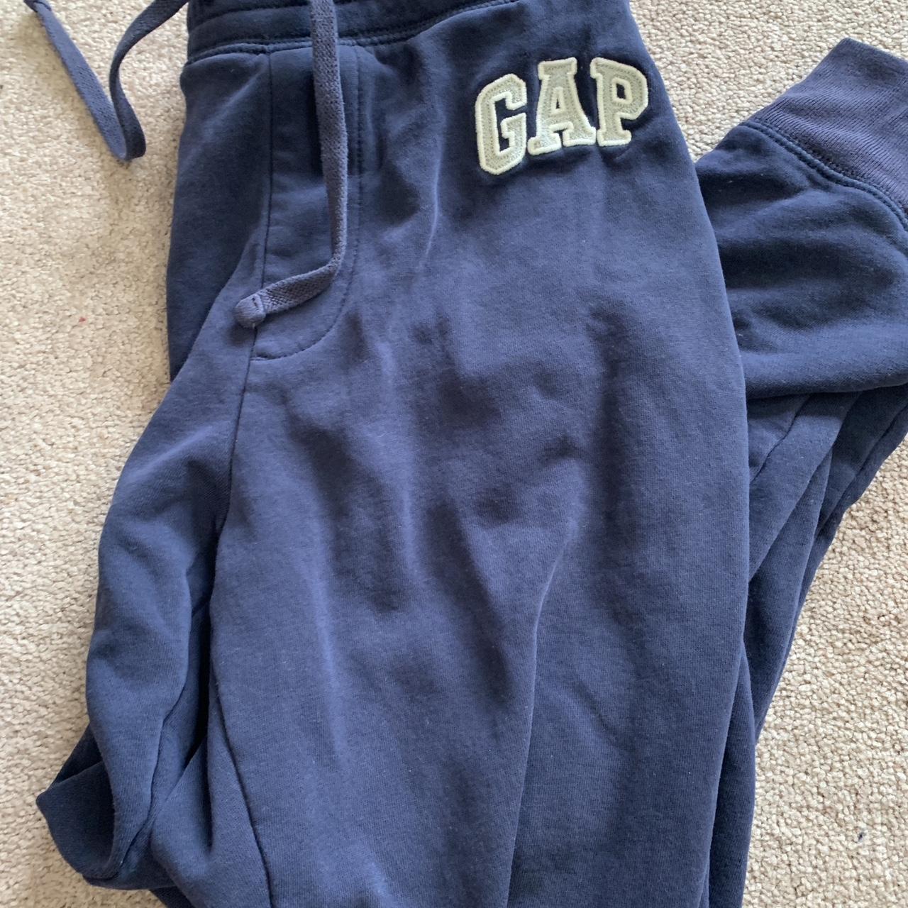 Small Navy Blue Gap sweats Great Condition - Depop