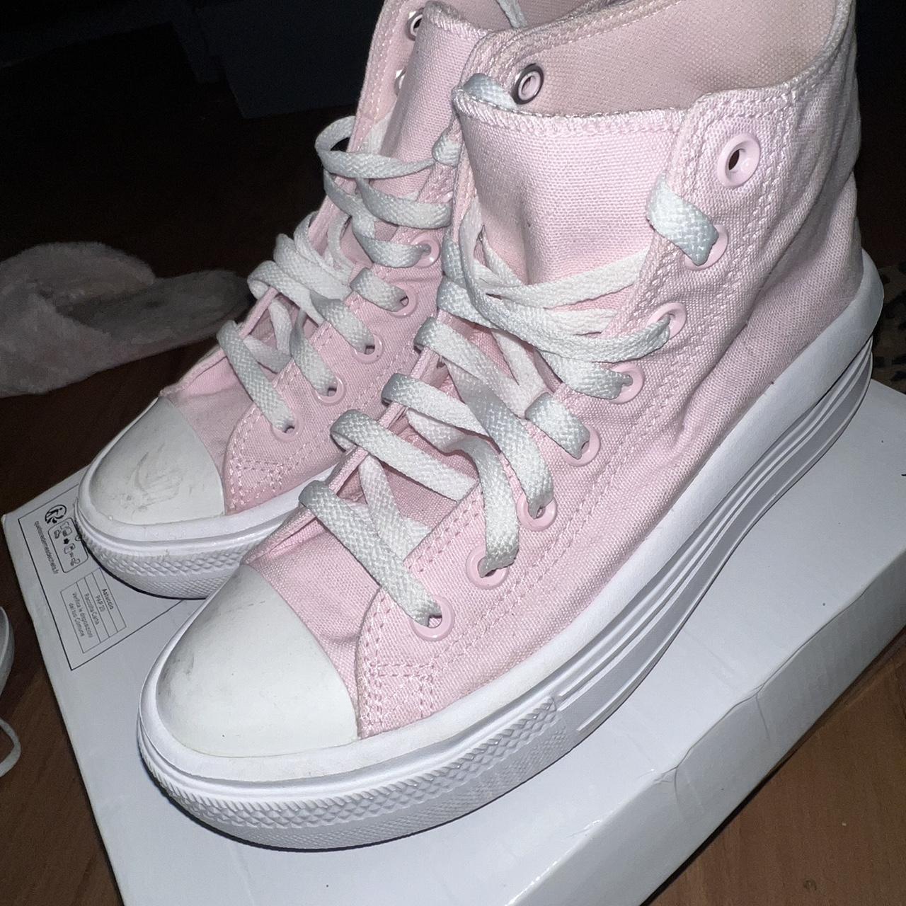 Platform Converse all star NO BOX slight scuff on... - Depop