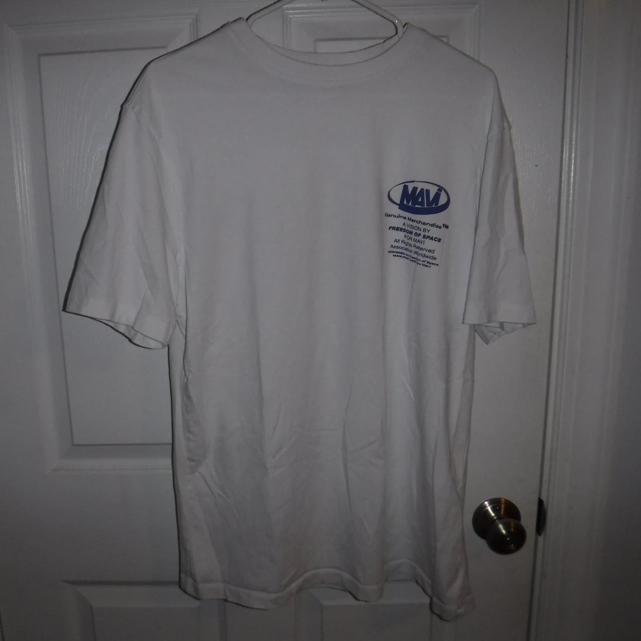 Mavi freedom of space mens tshirt - Depop
