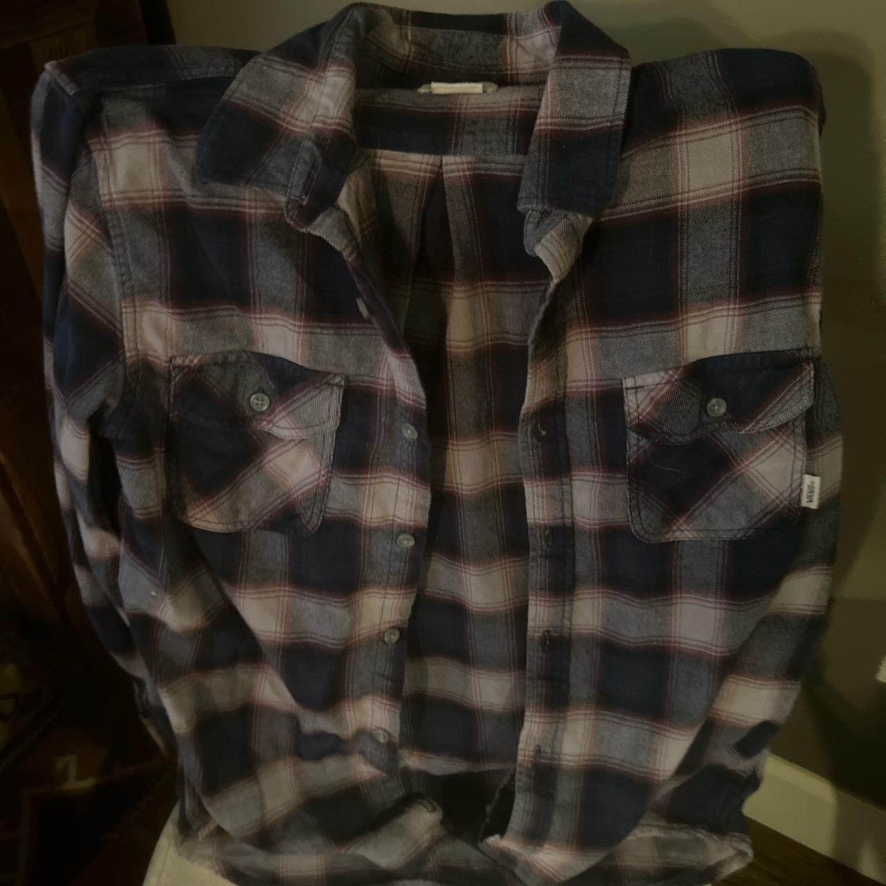 Vans men’s small tailor fit shirt - Depop