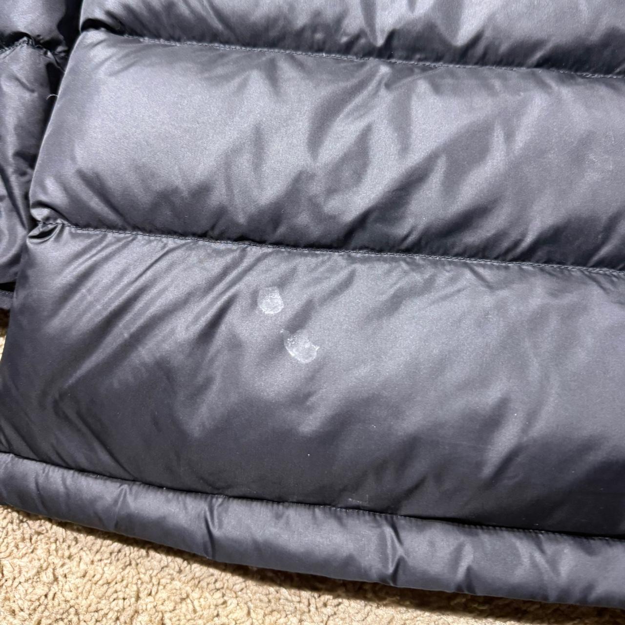 🔥 The North Face 550 Puffer Jacket 🔥 🧥 Color:... | Depop