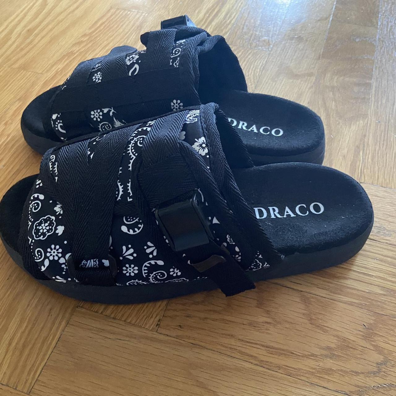 size 7-8 bandana draco slides only tried on i have... - Depop