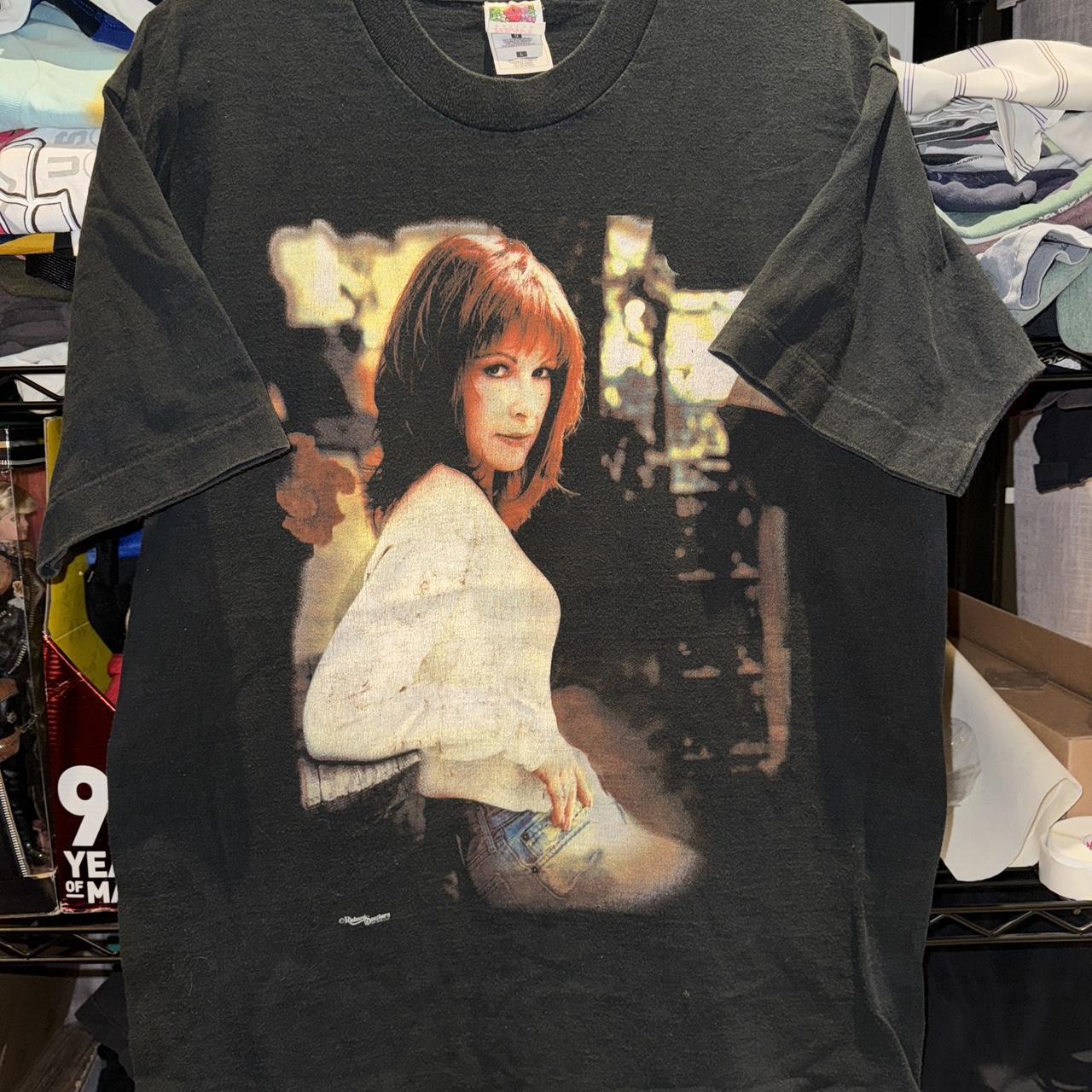 Vintage 90s Patty Loveless Shirt Size Large 22x31 - Depop