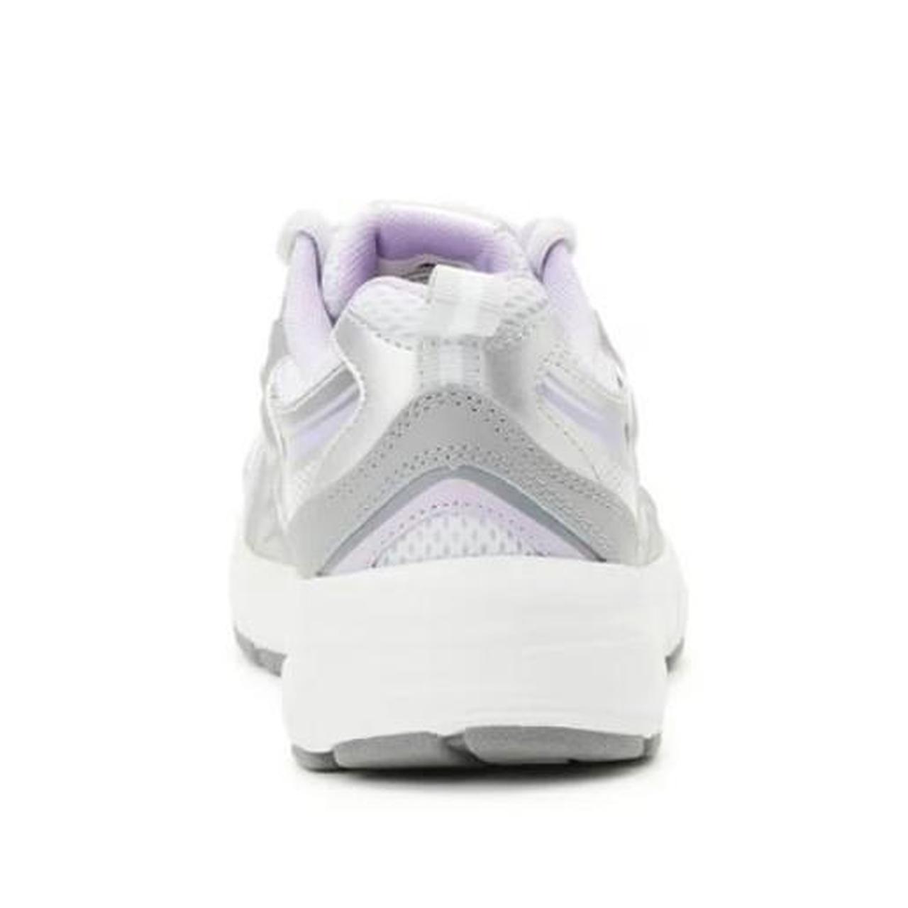 Avia Women's 5000 Performance Sneakers, Sizes... | Depop