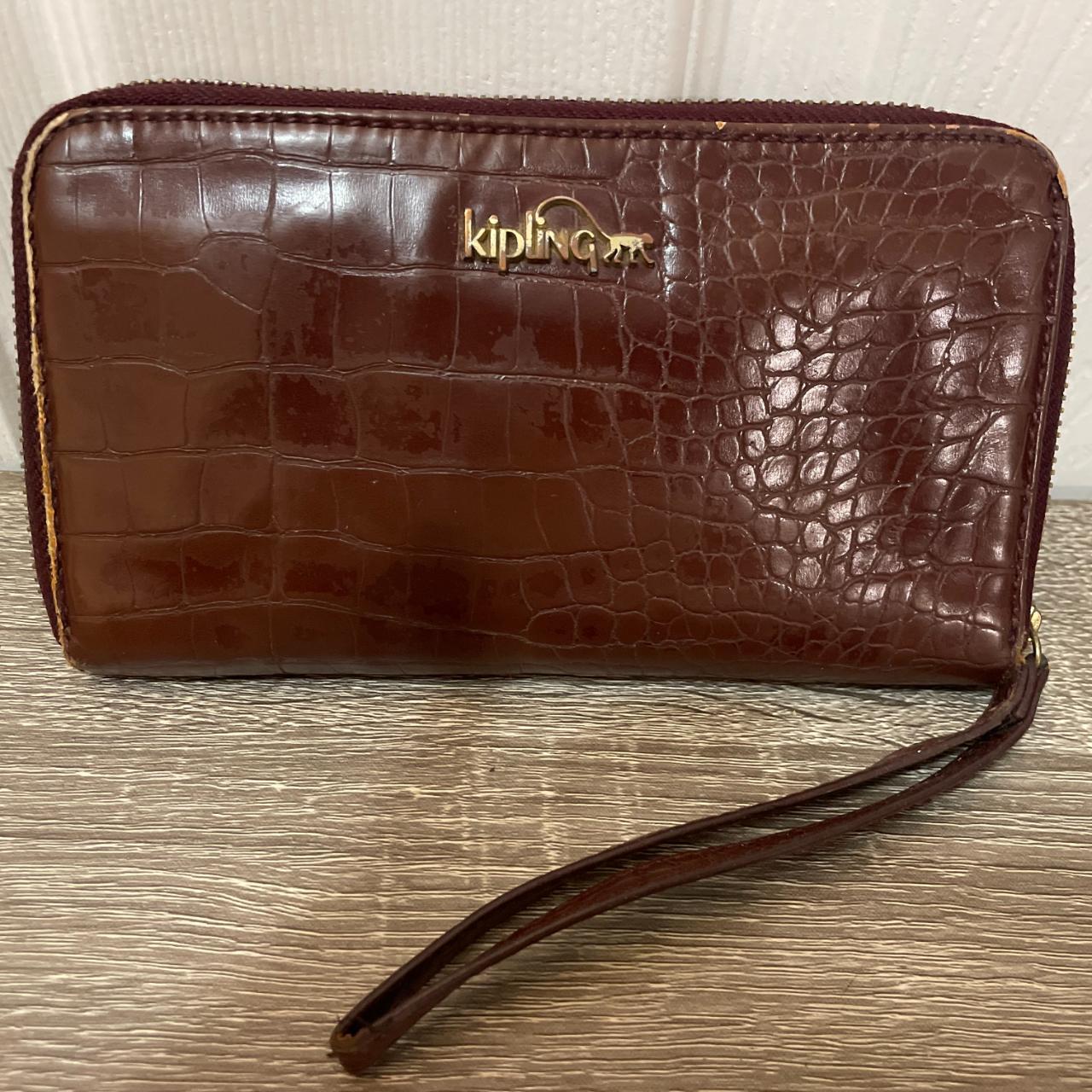Real kipling zipper wallet. Used. - Depop