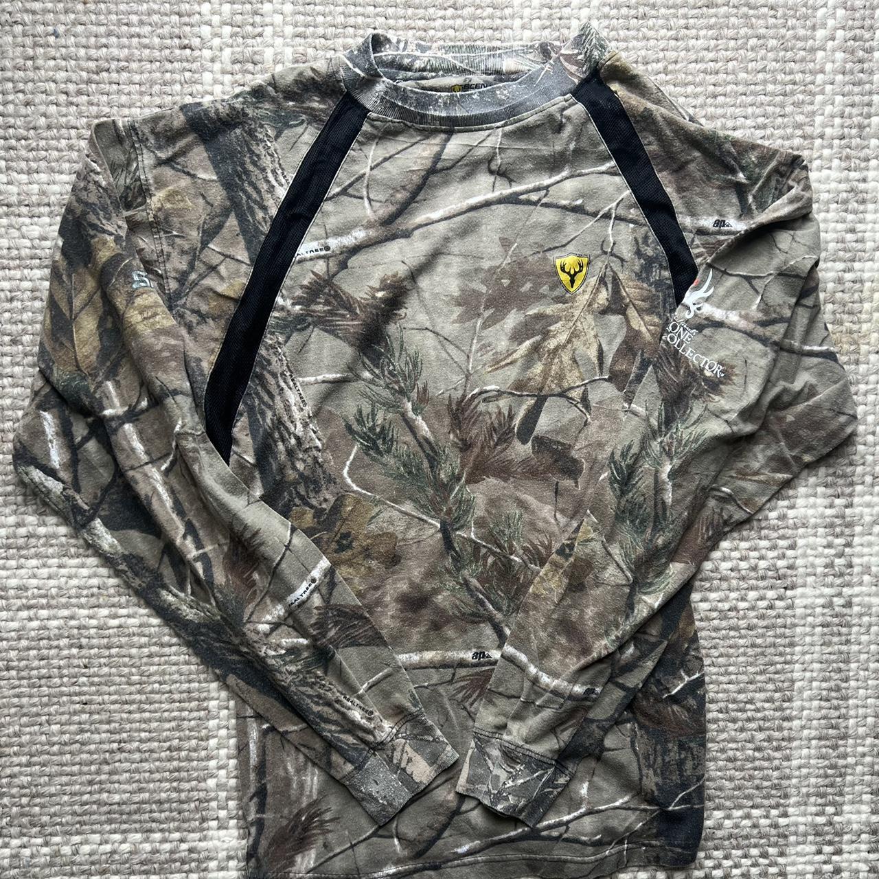 RealTree Scent Shield Bone Collector Longsleeve Camo... - Depop