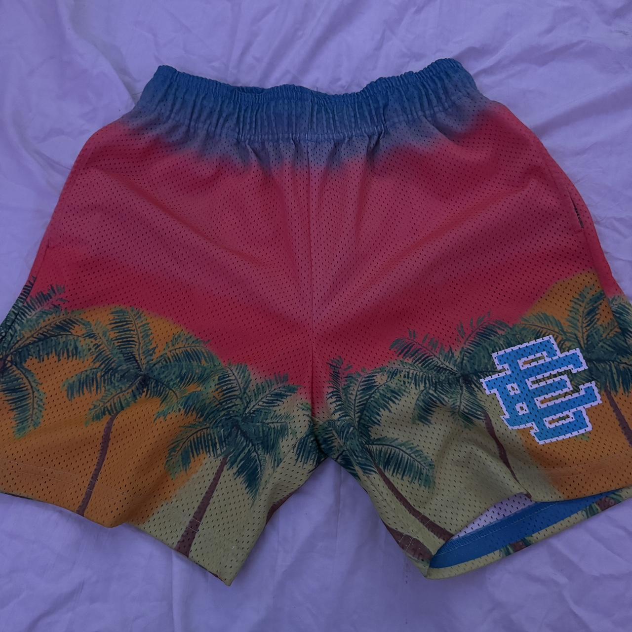 ERIC EMANUEL SUNSET SHORTS SIZE SMALL 100%... - Depop