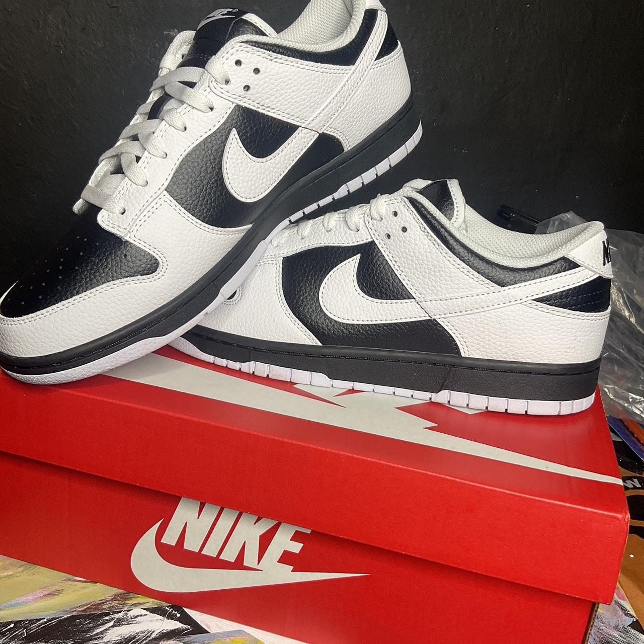 Nike reverse pandas size 5 - Depop