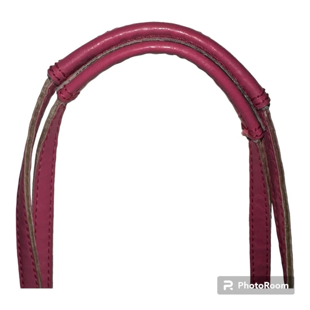 Previously loved, authentic COACH F17668 Signature... - Depop