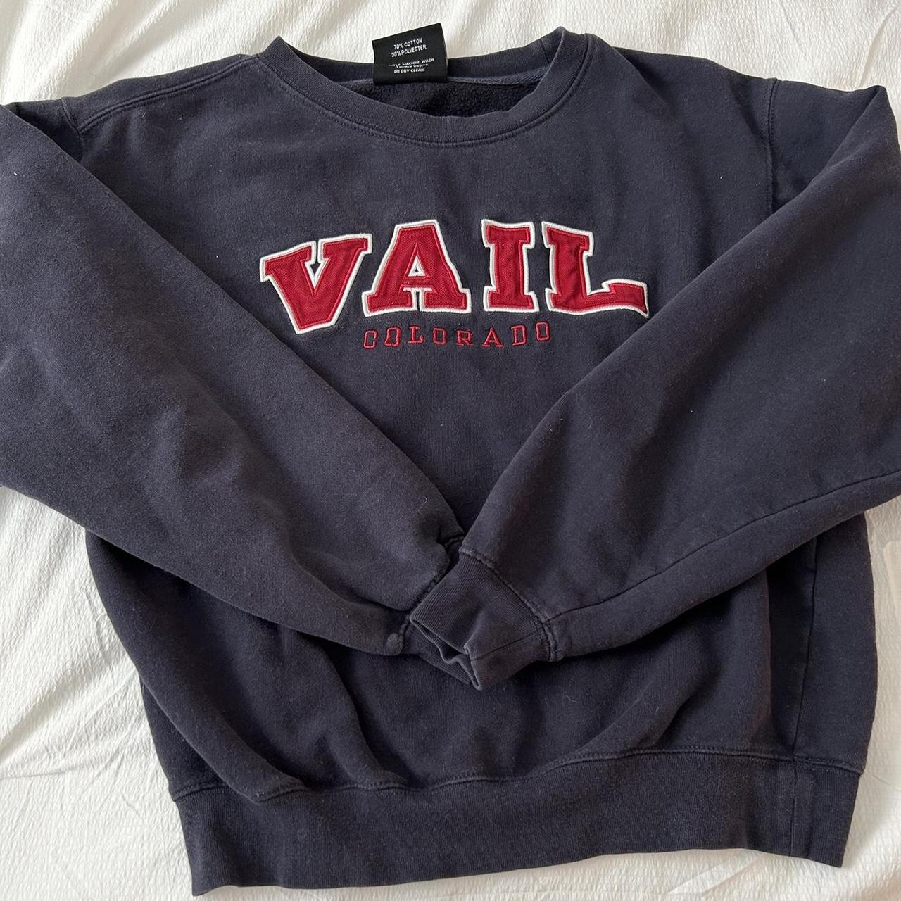 small vail colorado crewneck fits more like an xs... - Depop