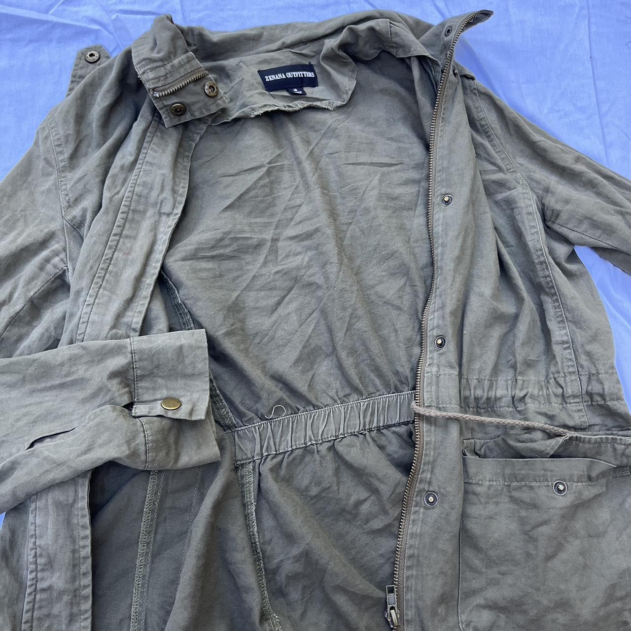 Light Weight Army Style Jacket Lots of pockets and... - Depop