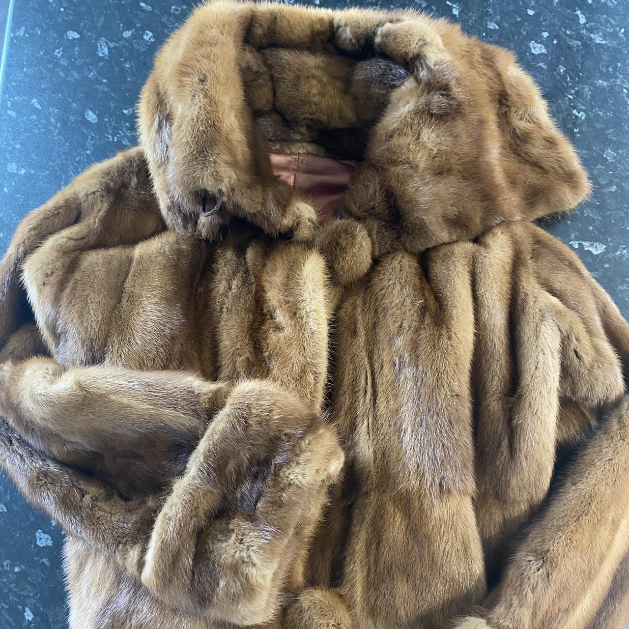 Genuine Fur Coat Features: authentic fur coat with... - Depop