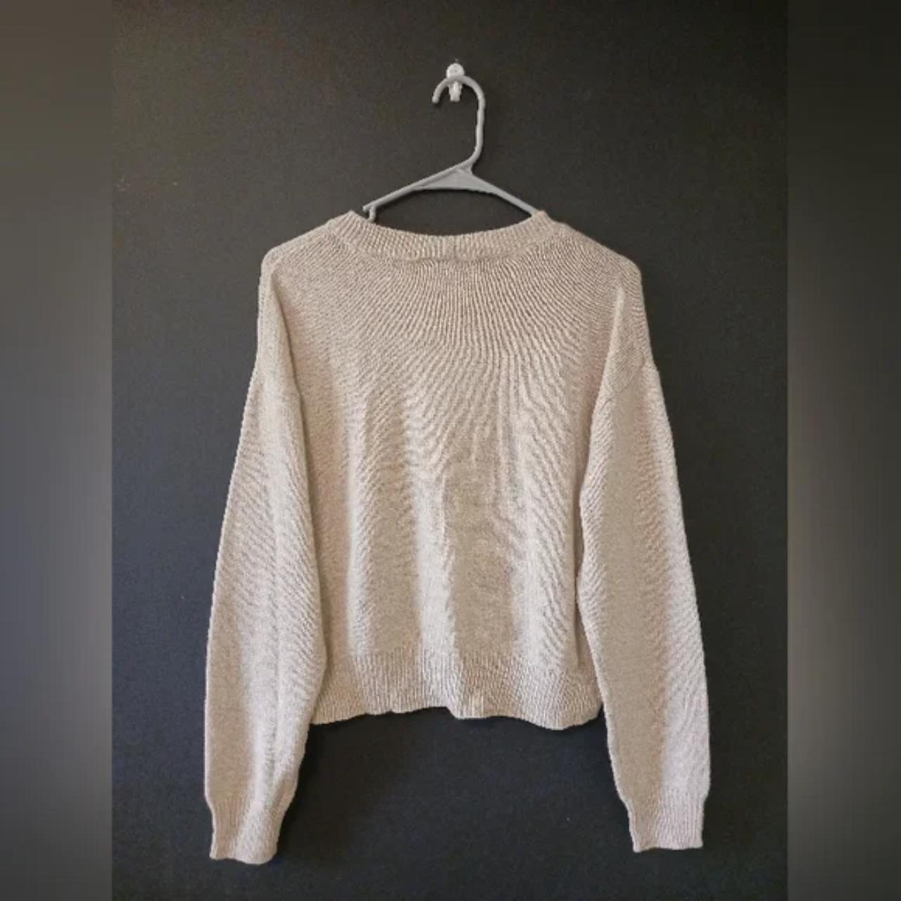 DIVIDED WOMEN'S SMALL CREME LONG SLEEVE FALL SHIRT - Depop