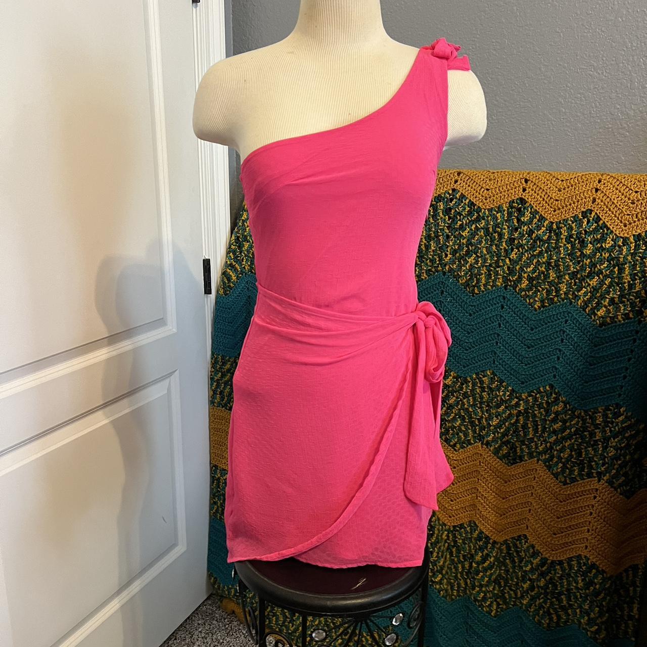 Hot pink Lucy in the sky dress - Depop