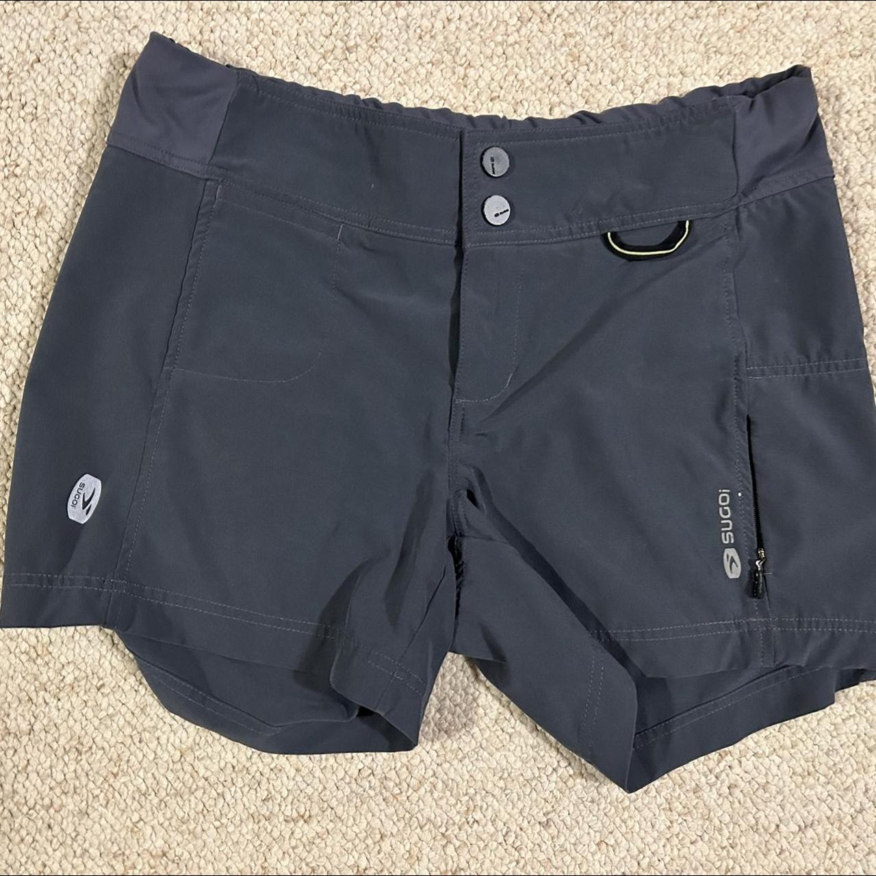 Sugoi hiking shorts - Depop