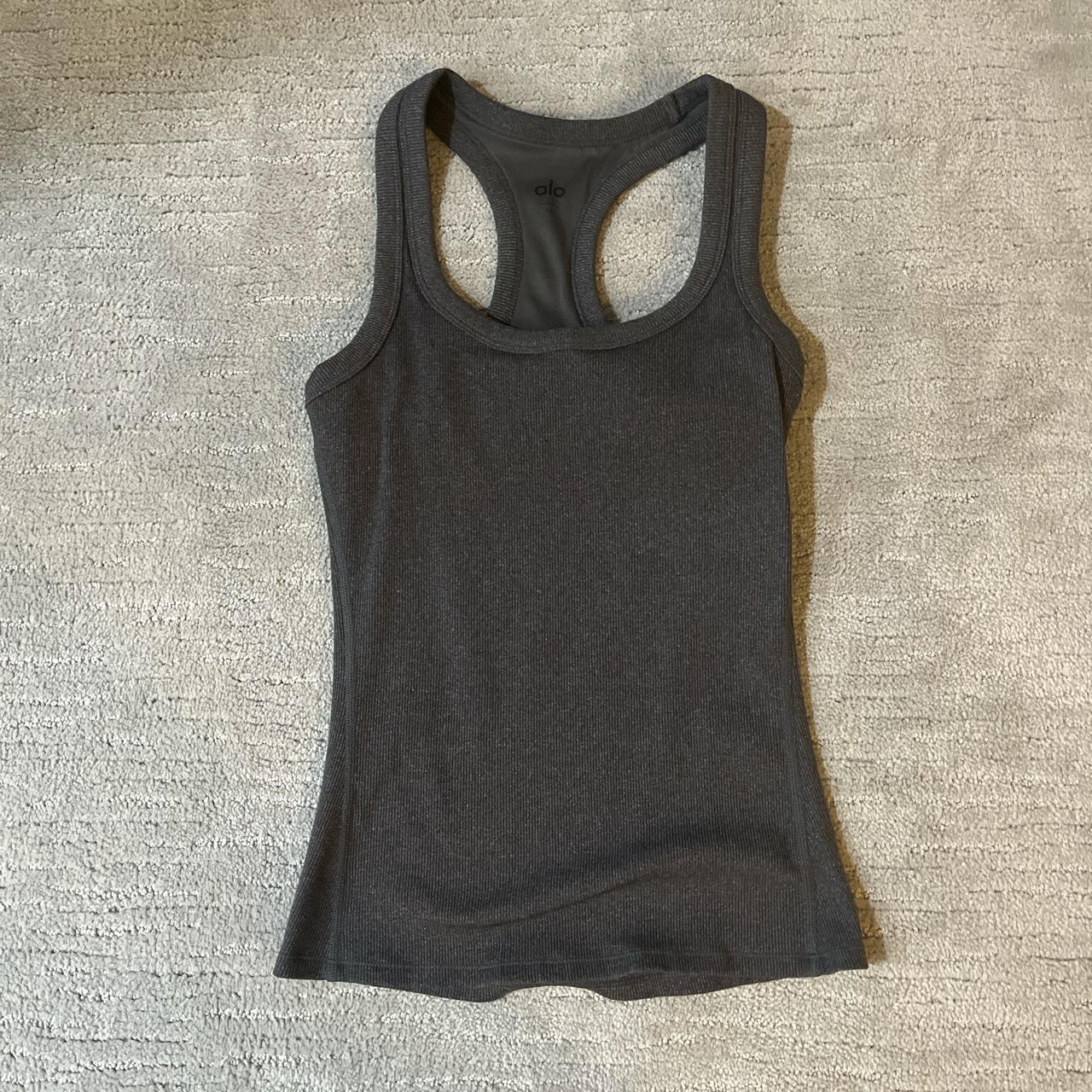 Women's dark grey alo tank top - Depop