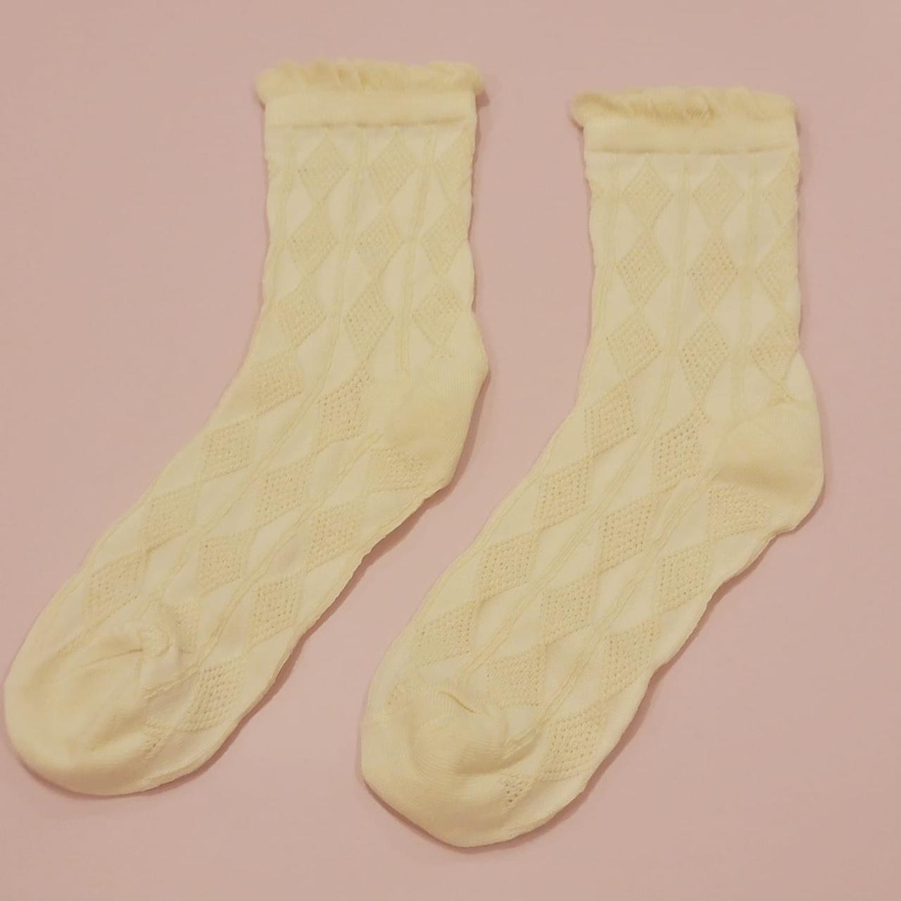 cream colored diamond socks - Depop