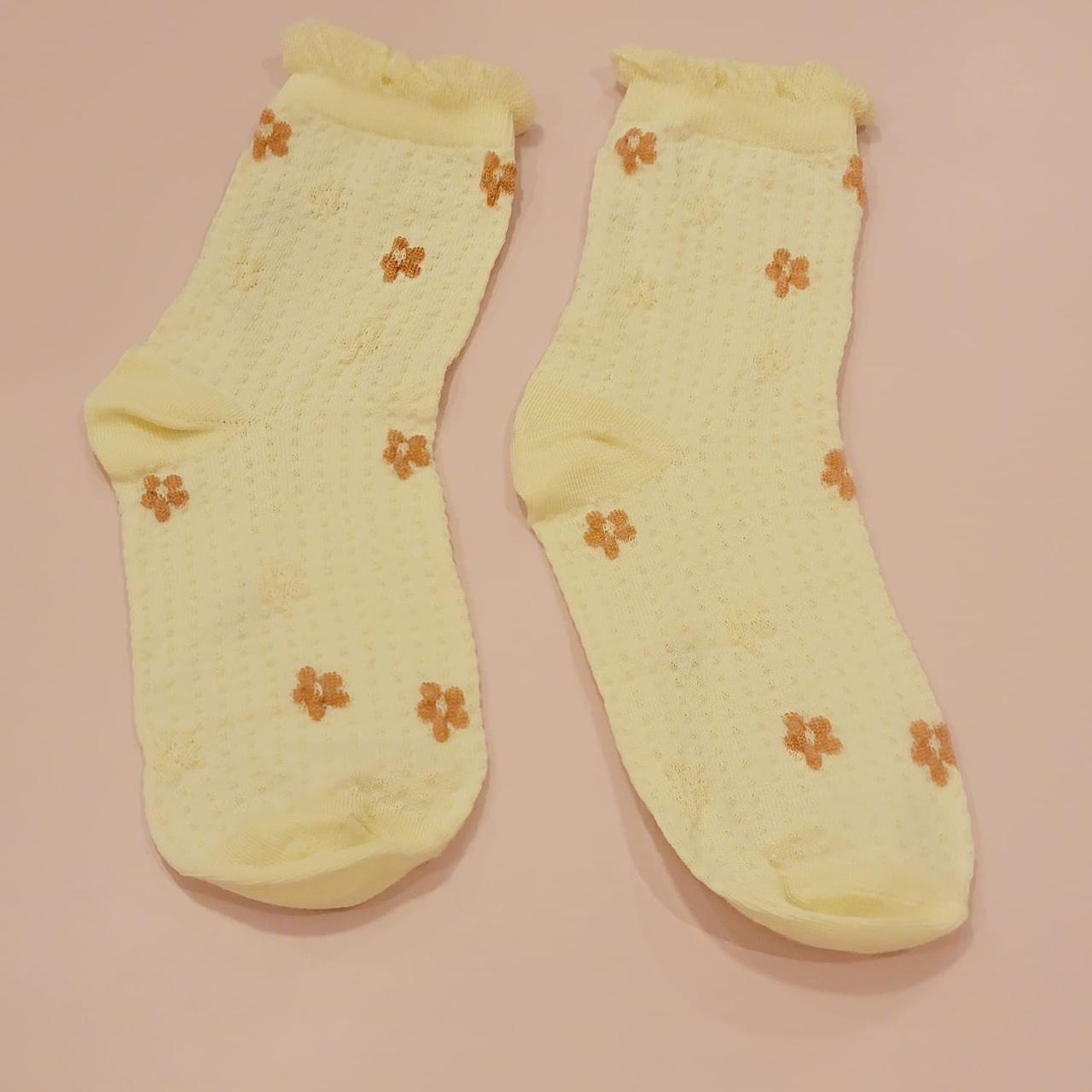 cream colored socks with pink flowers - Depop