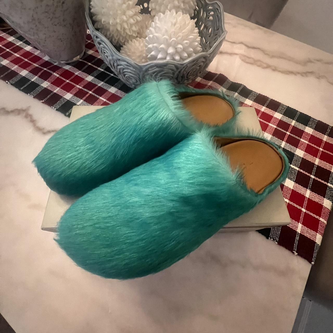 Aqua marni fur slide SIZE 45 - Depop