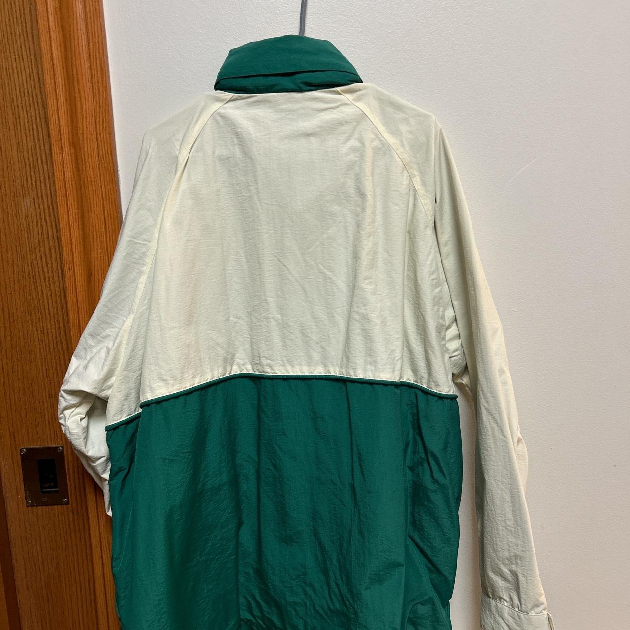 Extra large green and white winter ski jacket -... - Depop