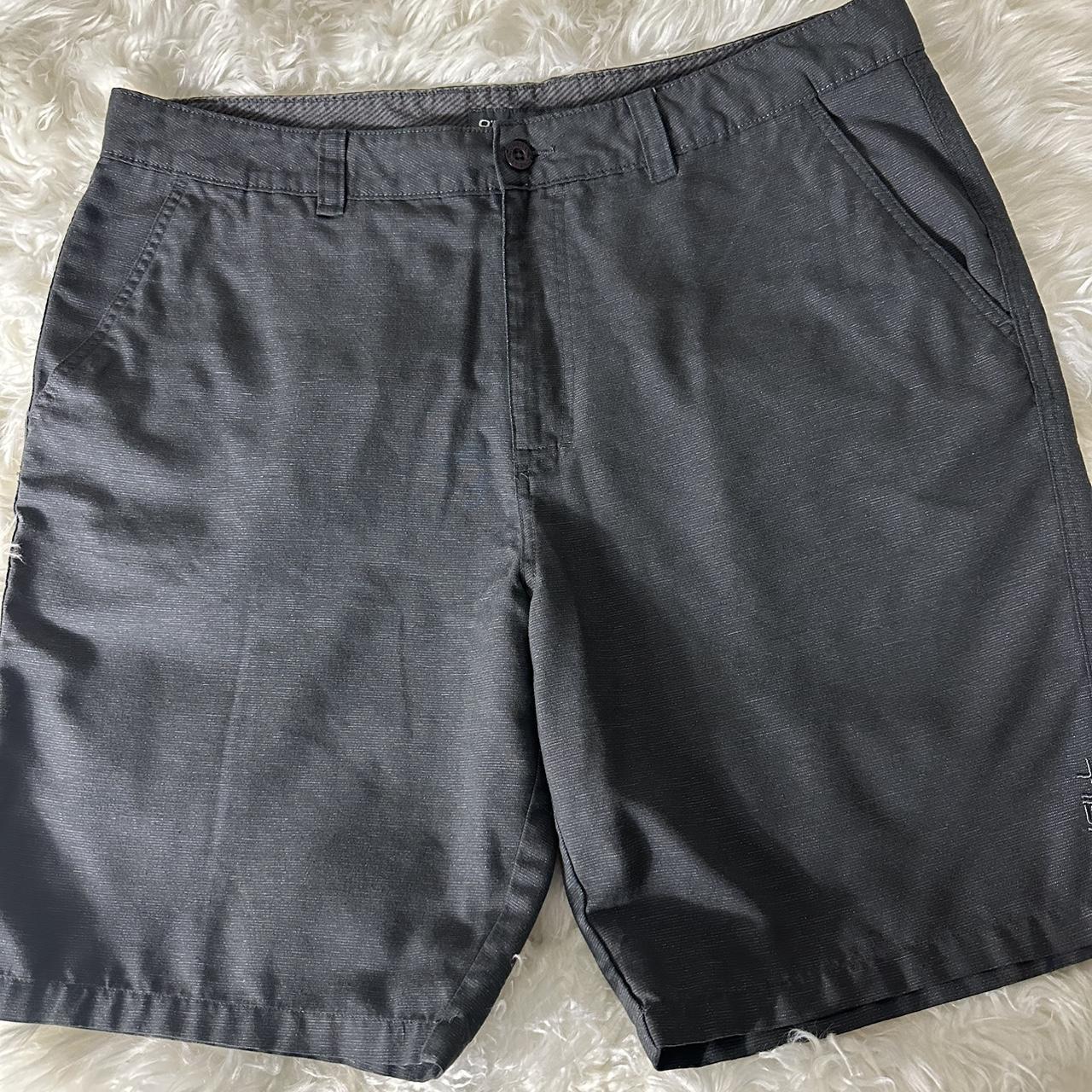 Oneill Shorts Mens 38 Gray Flat Front Skater Surf... - Depop