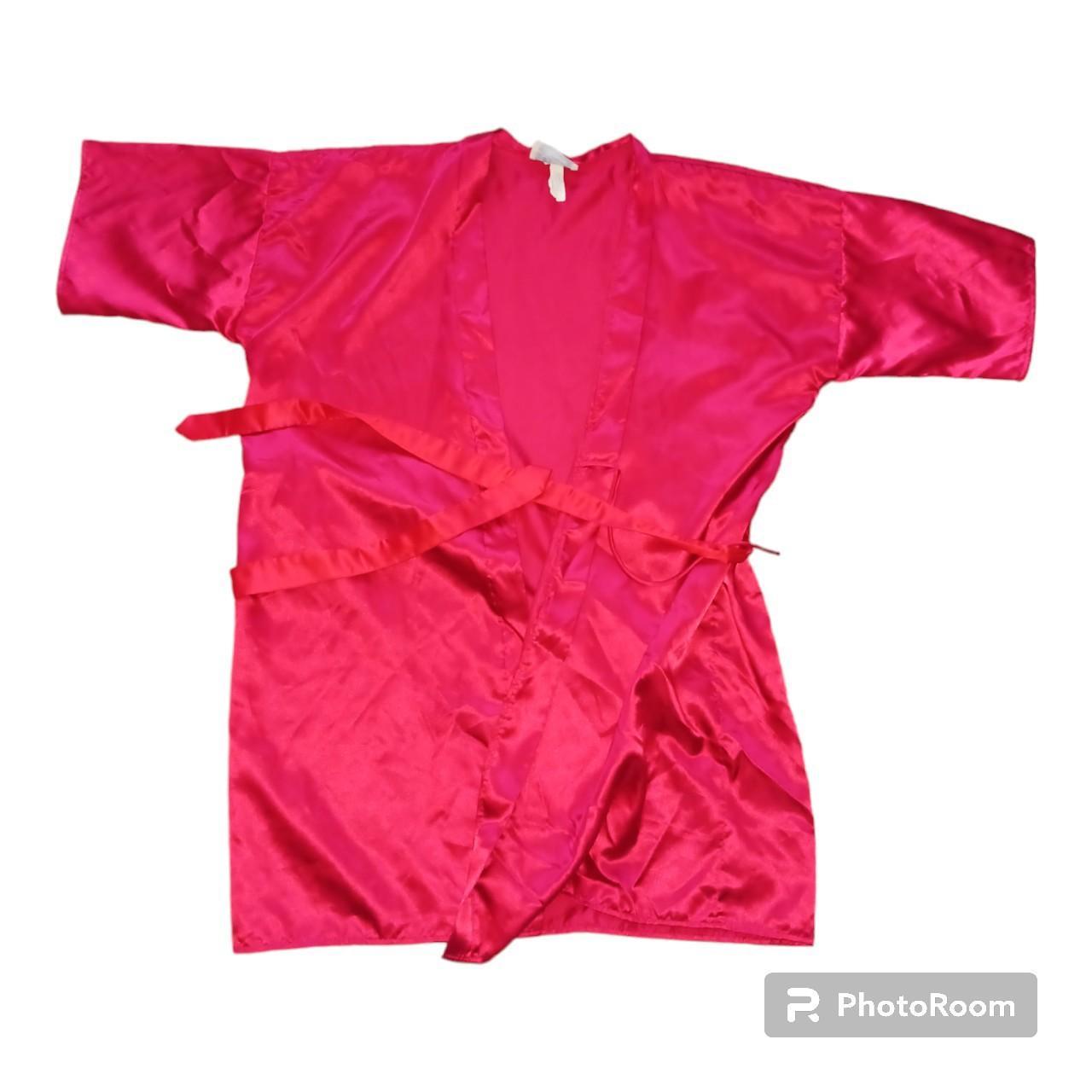 Medium, red robe - Depop