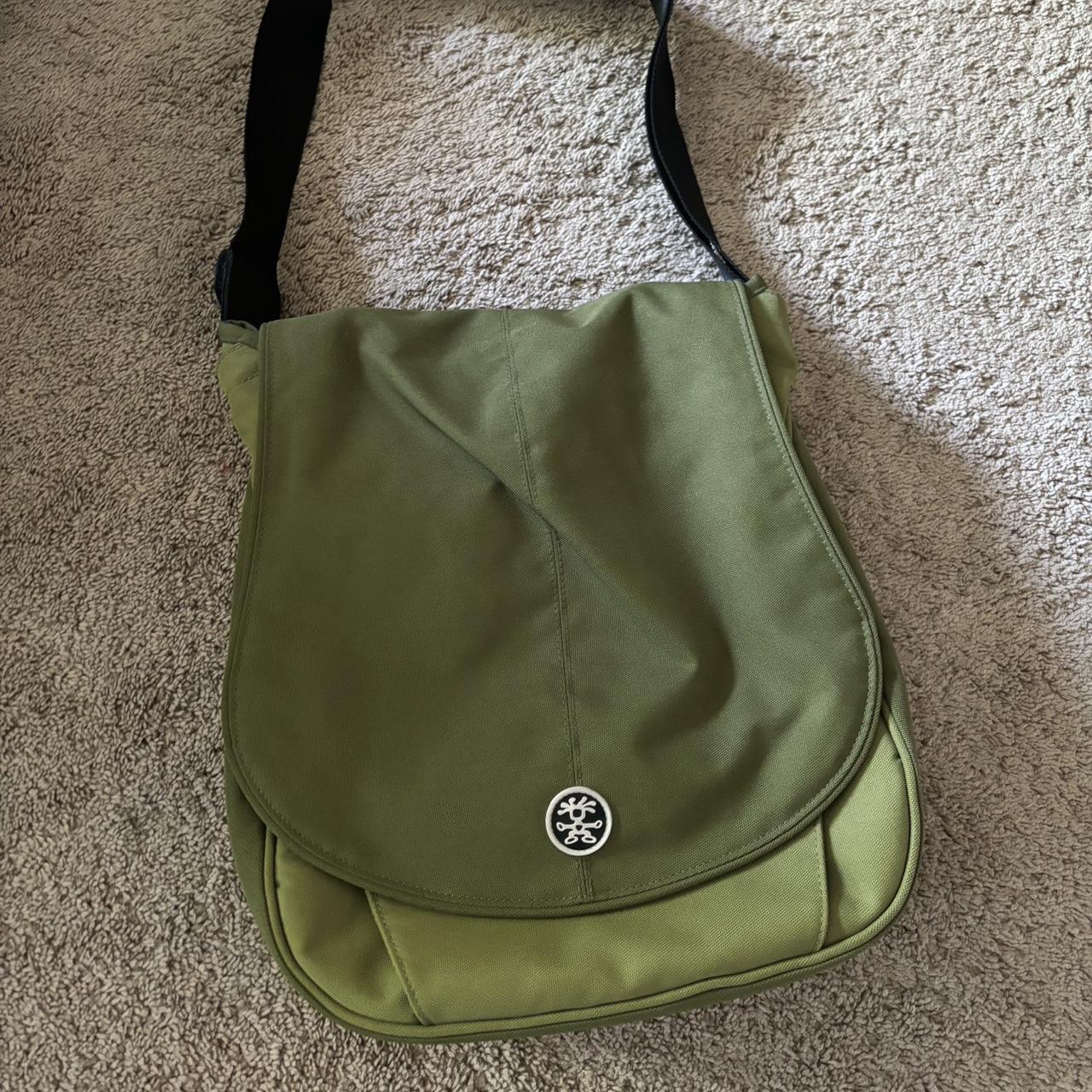Crumpler luncheon bag , laptop bag, olive green ,... - Depop