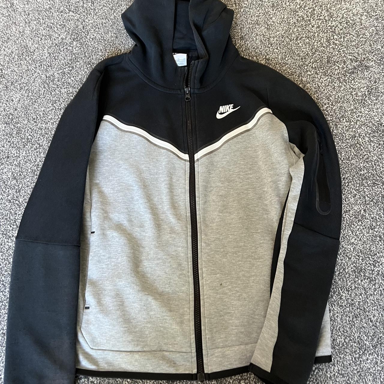Grey and Black Nike tech XL kids - Depop