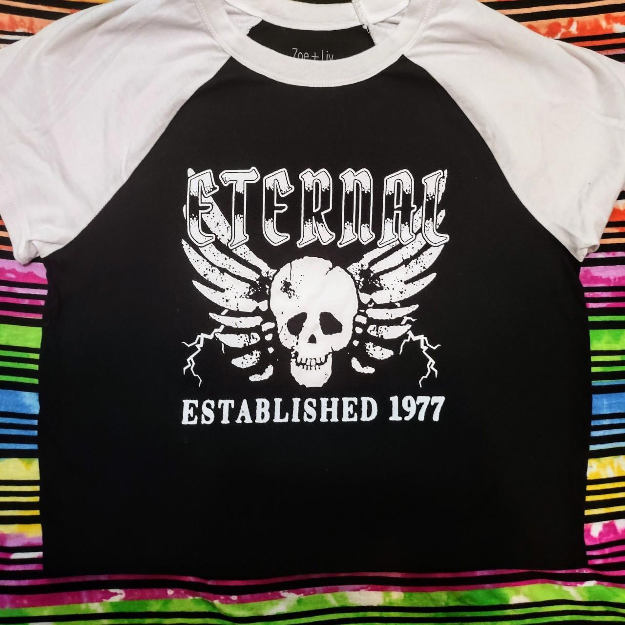 CUTE SKULL CROP TOP M _ I only wore this shirt one... - Depop