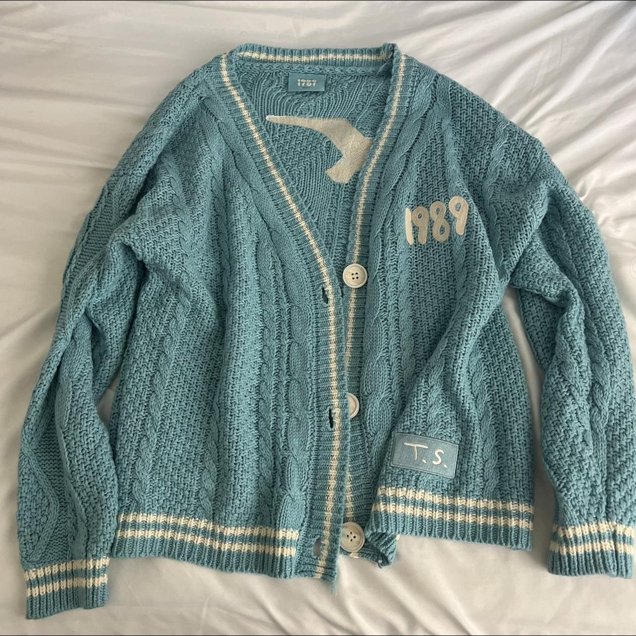 OFFICIAL 1989 Taylor Swift Cardigan!!!! 🩵🩵🩵🩵🩵 Size:... - Depop