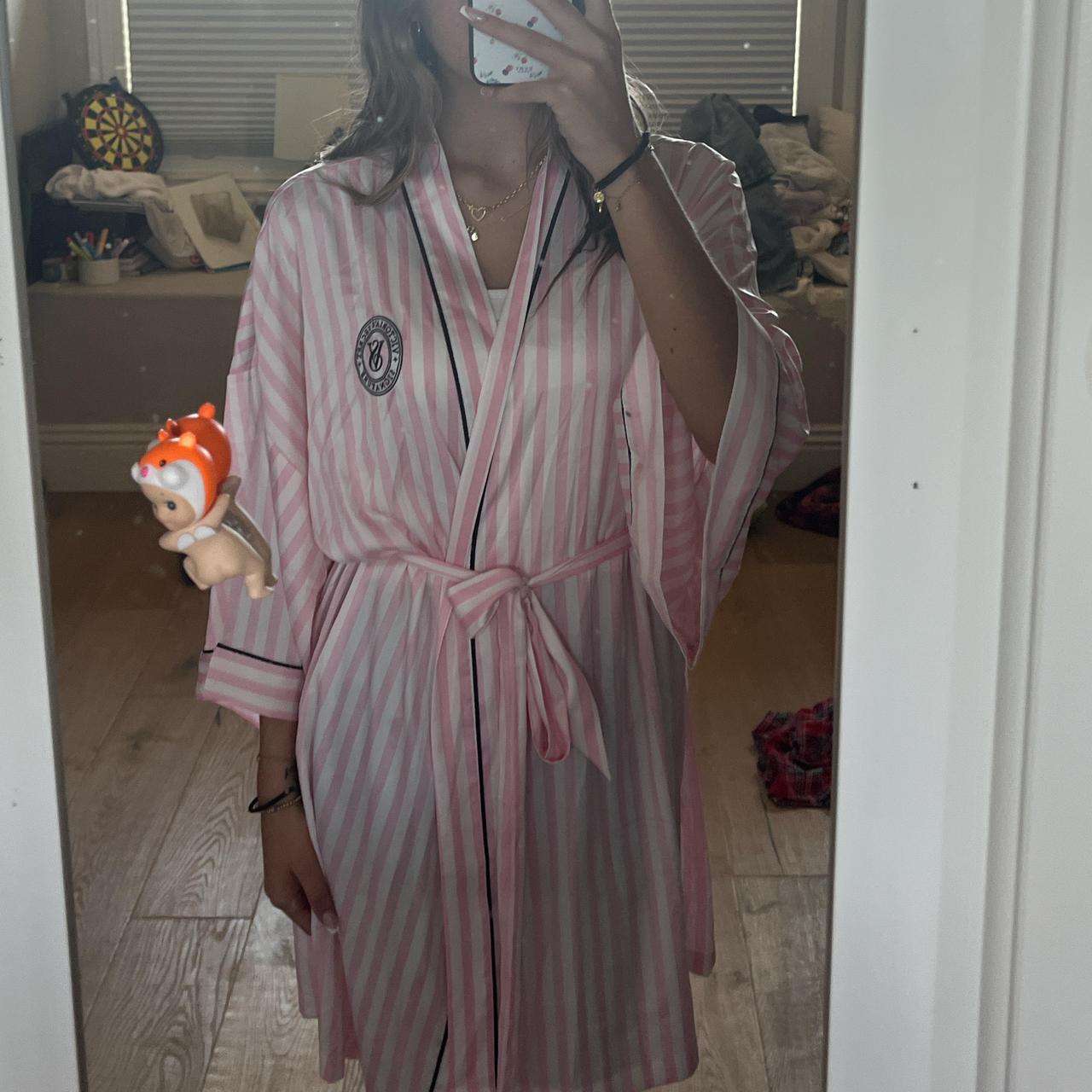 super cute victorias secret angel robe