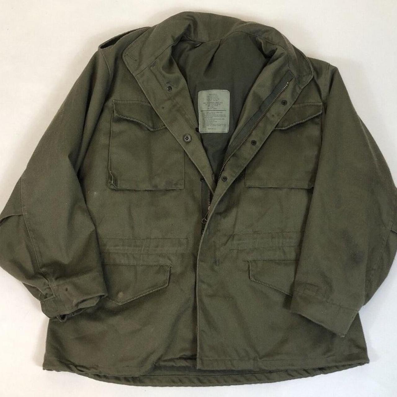 VINTAGE M65 MILITARY JACKET GREEN Great quality... - Depop