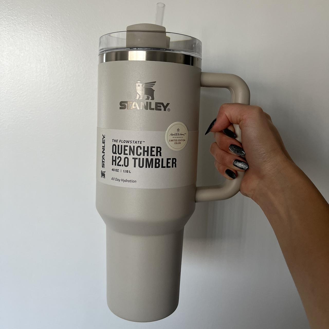 #Stanley limited edition color 40oz Stanley Hearth &... - Depop