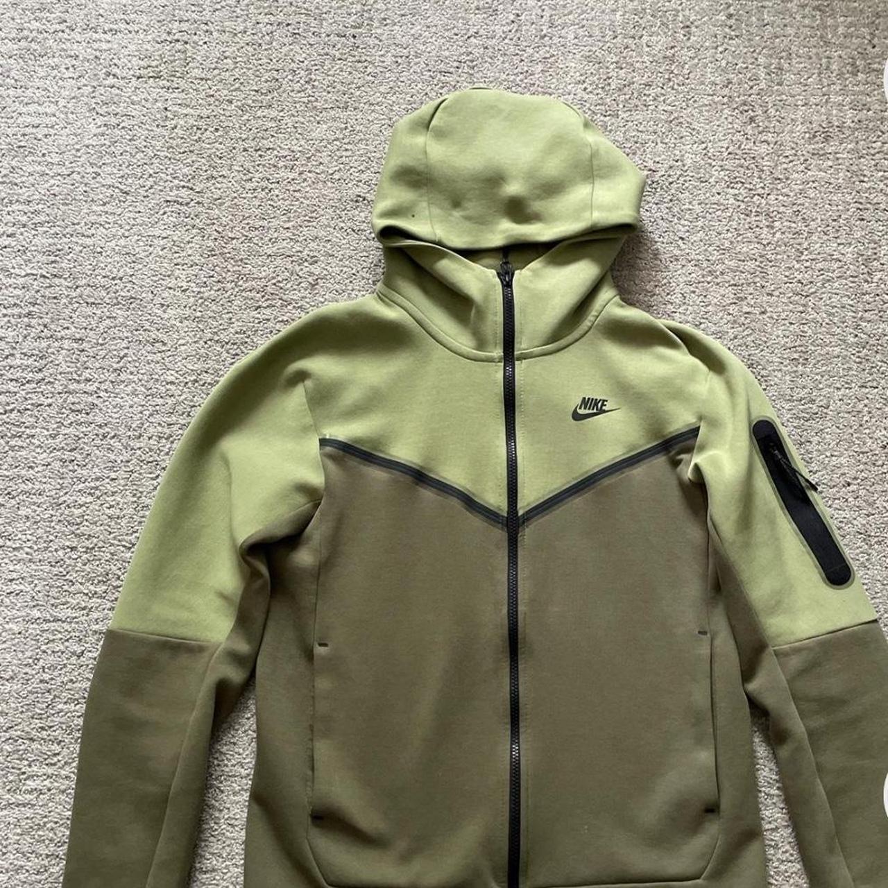 Olive green Nike tech - Depop