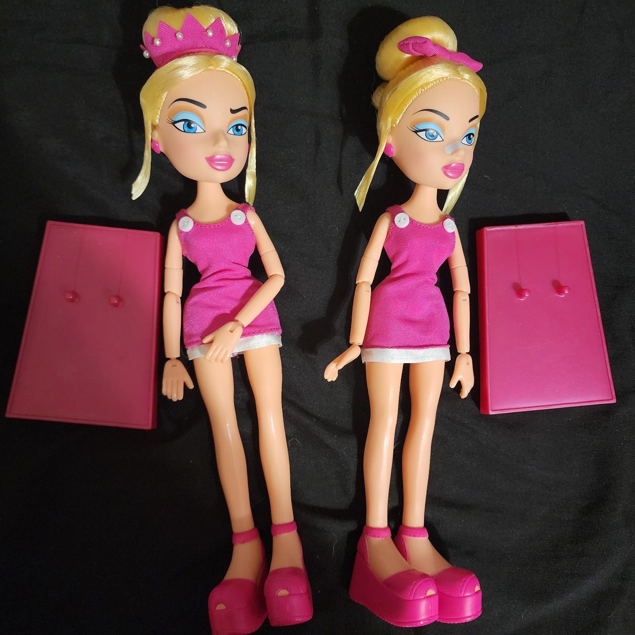 The Tweevils Bratz Dolls never played with only... - Depop