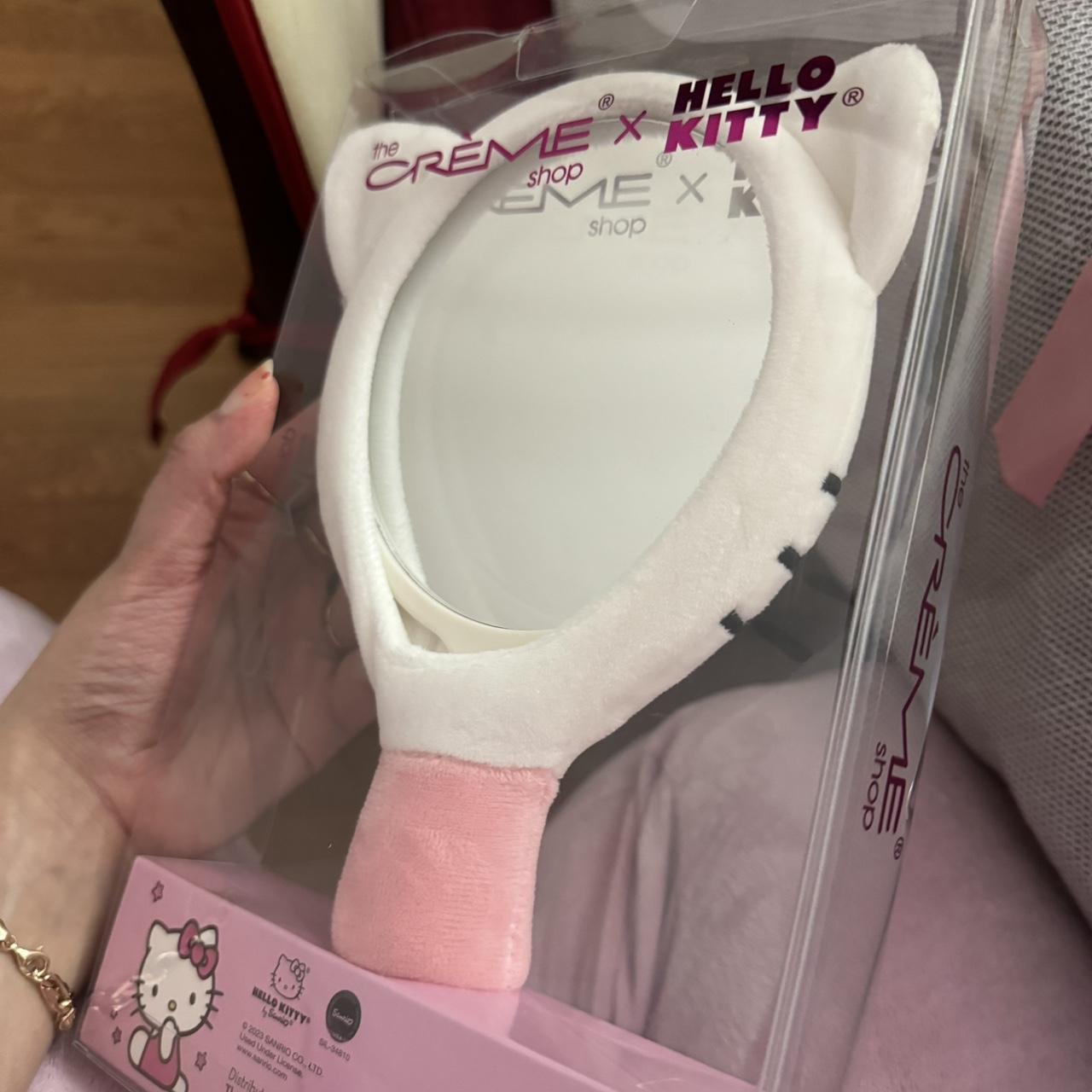 Hello kitty plush mirror - Depop