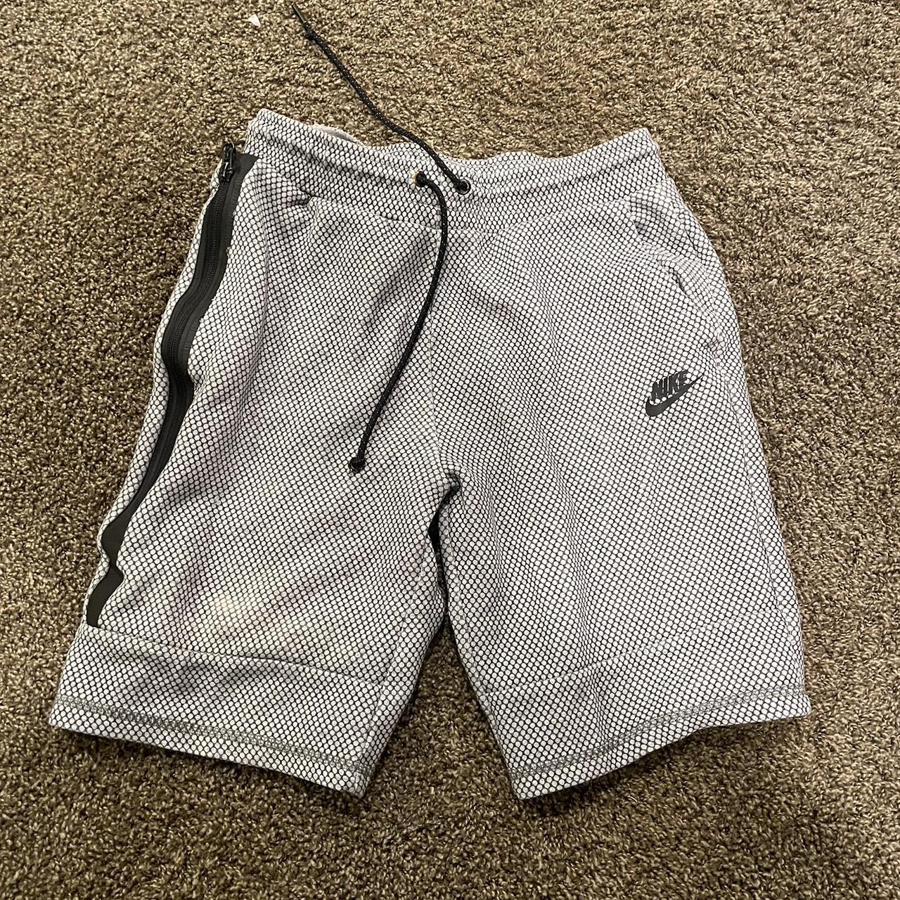 Grey y2k Nike tech shorts Men’s small Priced at 15$ - Depop