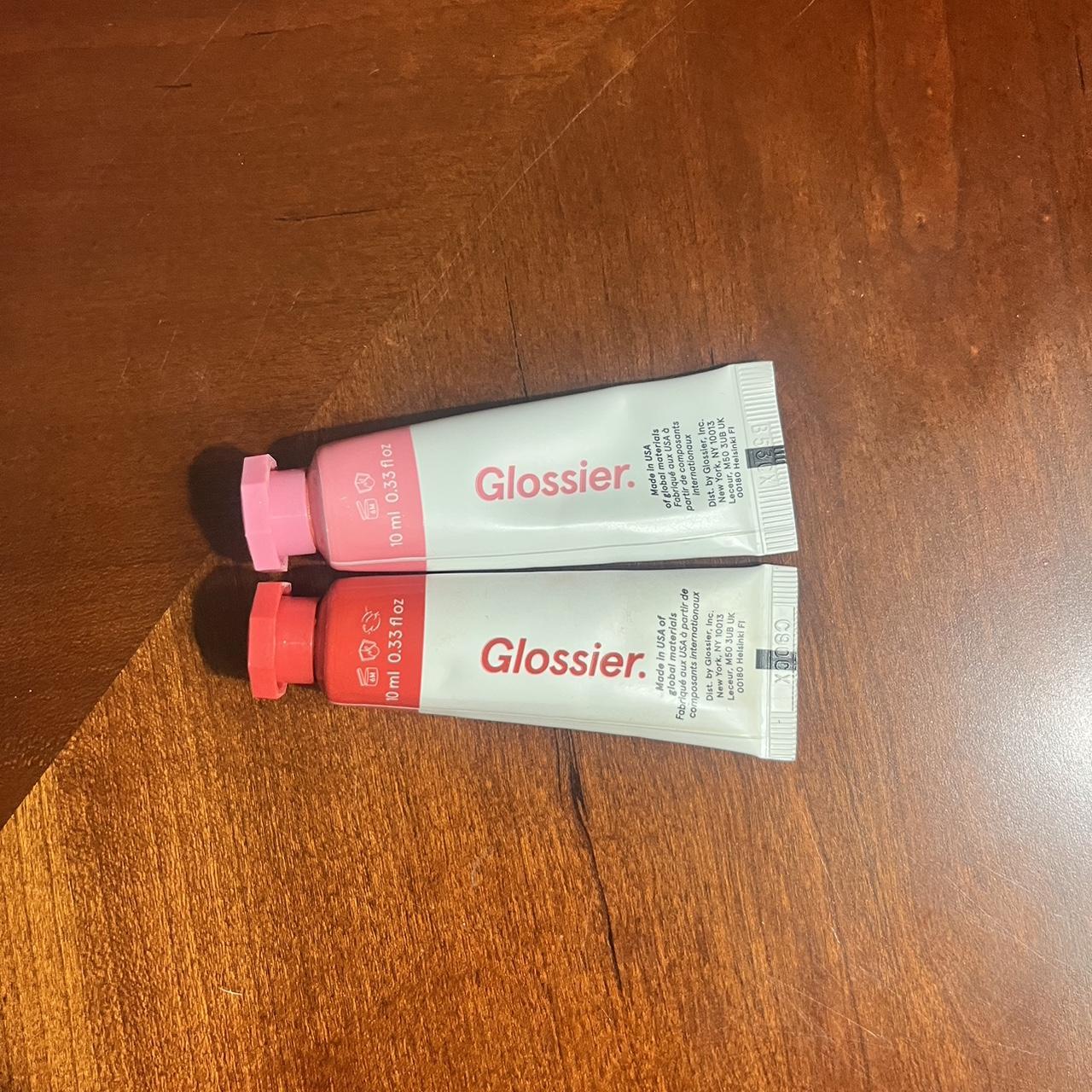 glossier blush duo shades spark and puff - Depop